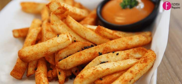 Homemade Crispy Masala Fries Recipe: All you need to Make Iftar Perfect!