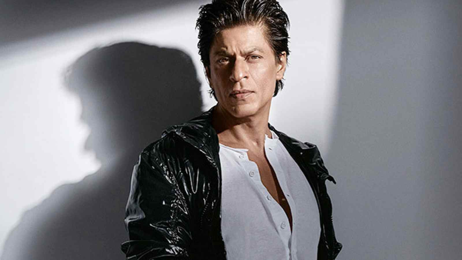 Shah Rukh Khan Takes the Stage At IIFA 2024